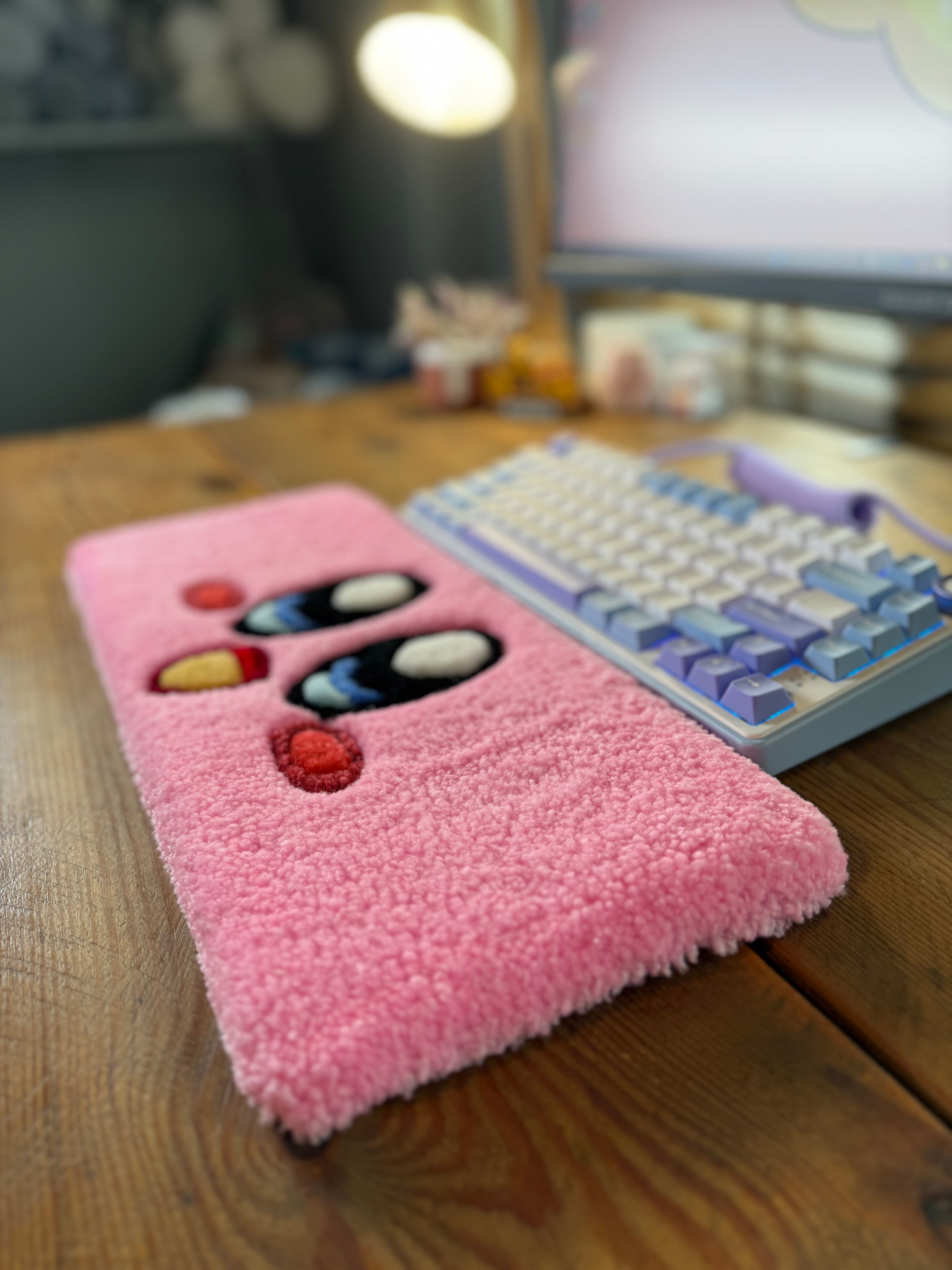 Keyboard Rugs – Mint Tufts